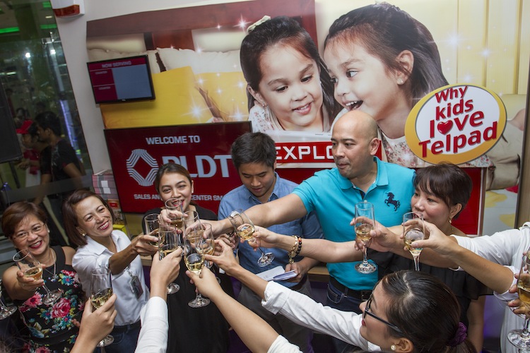 PLDT HOME SM Lipa flagship store opening